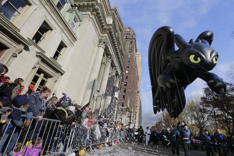 Toothless Dragon Balloon Floats Down Central Editorial Stock Photo ...
