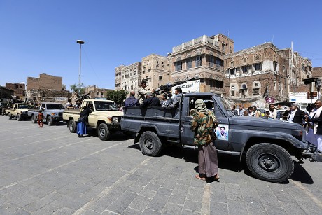 Armed Members Houthi Militia Riding Vehicles Editorial Stock Photo ...