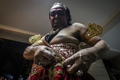 1623 Member Purwa Bharata Human Puppet Editorial Stock Photo - Stock ...