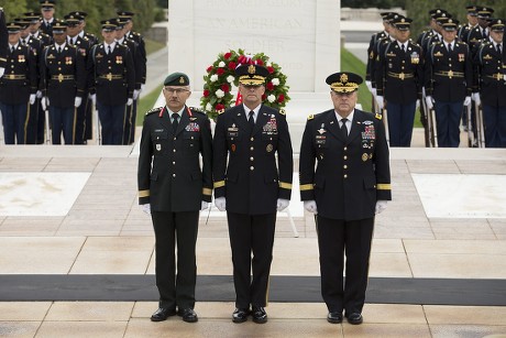 Canadian Army Chief Staff Commander Canadian Editorial Stock Photo ...