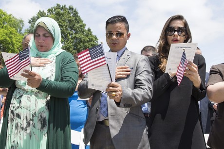 Citizenship Candidates Observe Pledge Allegiance During Editorial Stock ...