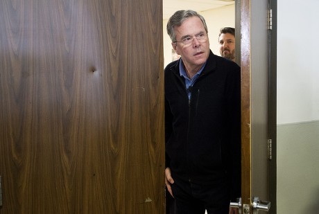 Signs Republican Presidential Candidate Jeb Bush Editorial Stock Photo ...