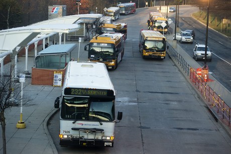 Busses Wait Franconiaspringfield Metro Stop During Editorial Stock ...