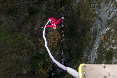 48 Bungee rope Stock Pictures, Editorial Images and Stock Photos ...
