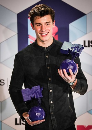 Canadian Singer Shawn Mendes Presents His Editorial Stock Photo - Stock ...