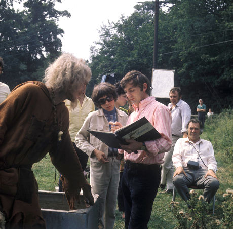 Catweazle Tv 1971 Geoffrey Bayldon Catweazle Editorial Stock Photo ...