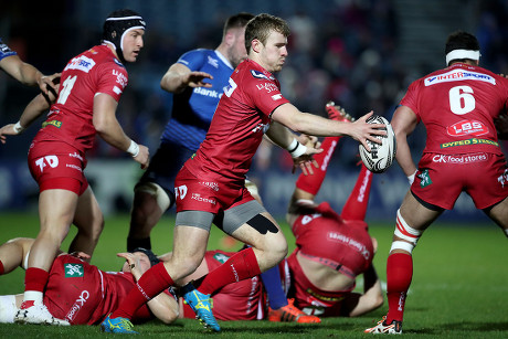 Leinster Vs Scarlets Jonathan Evans Scarlets Editorial Stock Photo ...