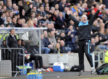 Manager Iain Dowie Hull City Celebrates Editorial Stock Photo - Stock ...