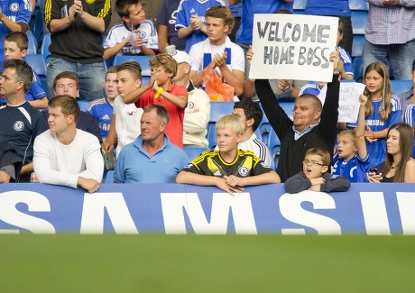 Chelsea Fan Shows Their Appreciation On Editorial Stock Photo - Stock ...