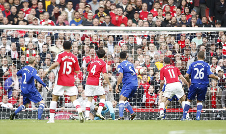 Samir Nasri Arsenal Celebrates After Scoring Editorial Stock Photo ...