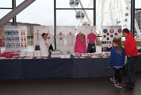 Netball Merchandise Stall United Kingdom Liverpool Editorial Stock ...
