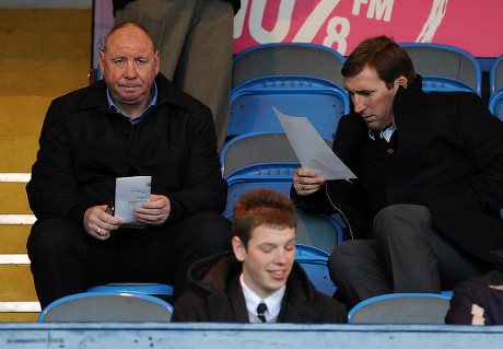 Members Everton Coaching Staff Andy Holdenl Editorial Stock Photo ...