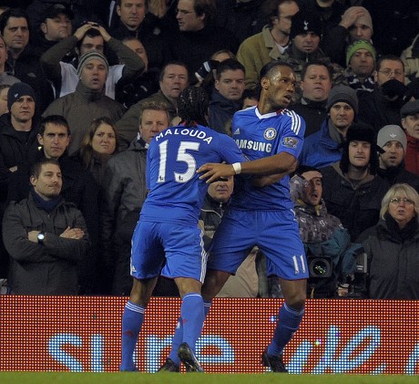 Didier Drogba Chelsea Celebrates Scoring Goal Editorial Stock Photo ...