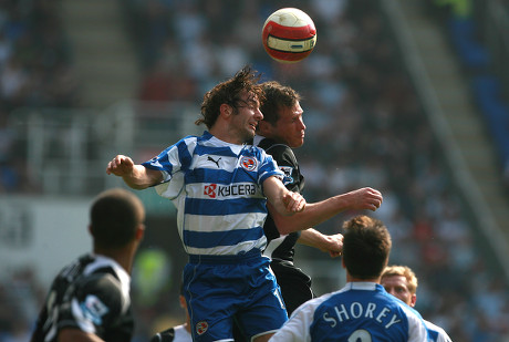 Stephen Hunt Reading Brian Mcbride Fulham Editorial Stock Photo - Stock ...