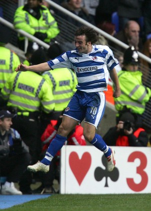 Stephen Hunt Reading Jumps Air Celebrating Editorial Stock Photo ...