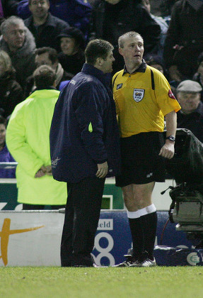 Sheffield Wednesday Manager Brian Laws Referee Editorial Stock Photo ...