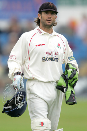 Wicket Keeper Luke Sutton Lancashire Ccc Editorial Stock Photo - Stock ...