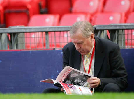 Television Commentator Martin Tyler Editorial Stock Photo - Stock Image ...