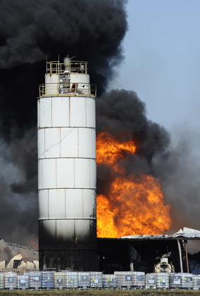 Smoke Flames Come Large Chemical Fire Editorial Stock Photo - Stock ...
