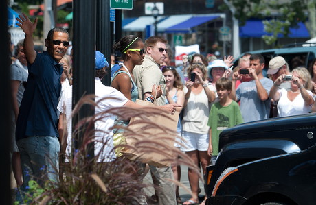 __COUNT__ Usa Obama Vacation - Aug 2011 Stock Pictures, Editorial ...