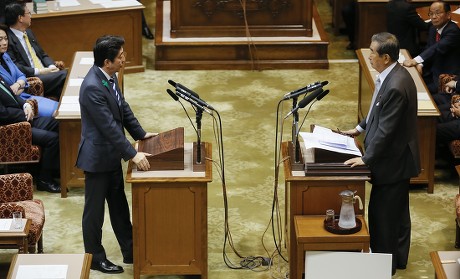 Japanese Prime Minister Shinzo Abe L Editorial Stock Photo - Stock ...