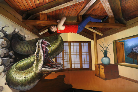 Picture Inverted 180 Degrees Give Illusion Editorial Stock Photo ...