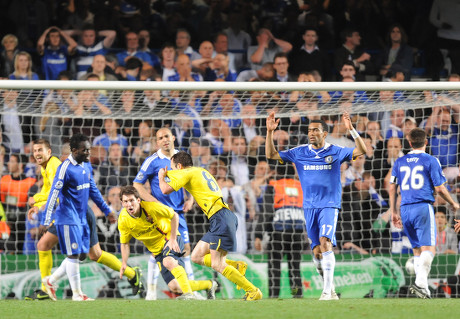Chelsea Players Unsuccessfully Claimed Penalty Handball Editorial Stock ...