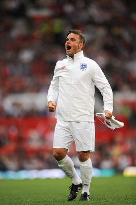 Robbie Williams England During Soccer Aid Editorial Stock Photo - Stock ...
