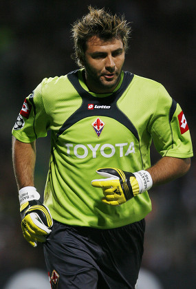 Fiorentina Goalkeeper Sebastien Frey France Lyon Editorial Stock Photo ...