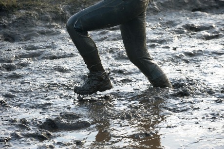 Tough Guy Extreme Running Race - 31 Jan 2010 Stock Pictures, Editorial ...