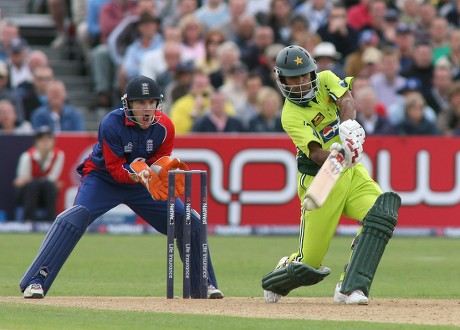 Mohammad Hafeez Pakistan Chris Read England Editorial Stock Photo - Stock Image | Shutterstock