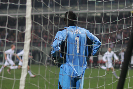 Lille Goalkeeper Tony Sylva Editorial Stock Photo - Stock Image ...