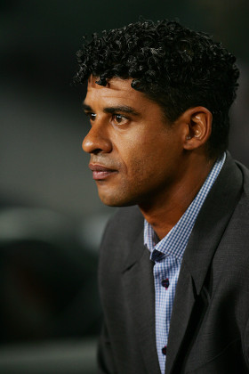 Frank Rijkaard Barcelona Coach Editorial Stock Photo - Stock Image ...