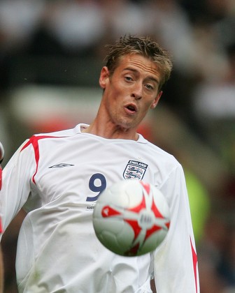 Peter Crouch England Editorial Stock Photo - Stock Image | Shutterstock