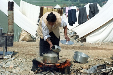 Kosovo Refugee Woman Prepares Meal Refugee Editorial Stock Photo ...