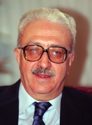 Iraqi Deputy Prime Minister Tarik Aziz Editorial Stock Photo - Stock ...