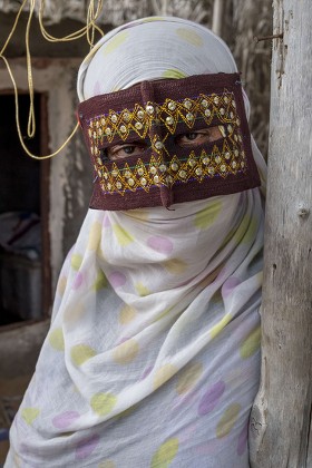 Woman White Chador Wearing Burgundy Gold Editorial Stock Photo - Stock ...