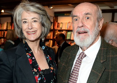 __COUNT__ imágenes de Jeremy Robson book launch 'Subject Matters ...