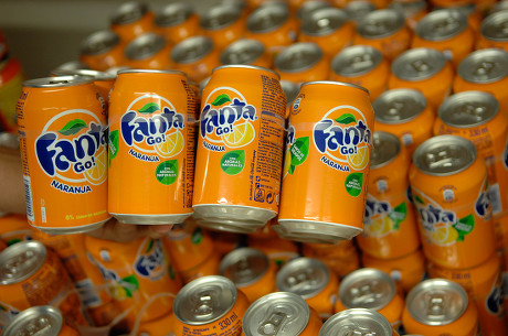 13 Fruit flavored carbonated soft drinks Stock Pictures, Editorial ...