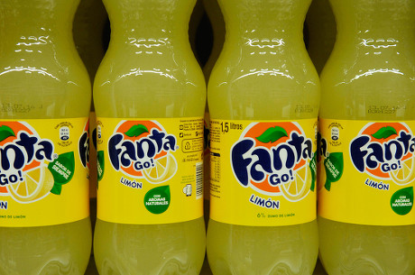 13 Fruit flavored carbonated soft drinks Stock Pictures, Editorial ...