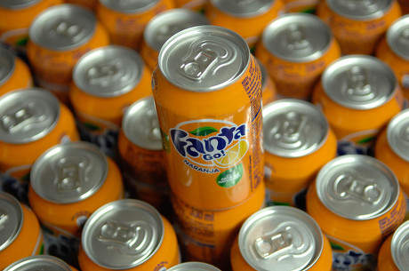 13 Fruit flavored carbonated soft drinks Stock Pictures, Editorial ...