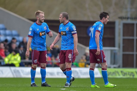 Scunthorpe United Players Celebrate After Scunthorpe Editorial Stock ...