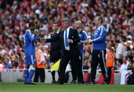 Didier Drogba Chelsea Shouts Towrd Referee Editorial Stock Photo ...