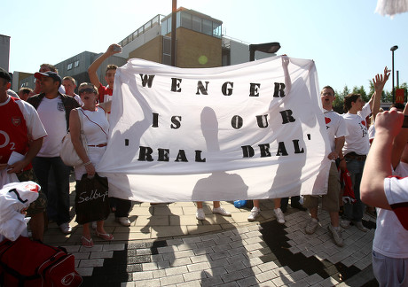 Arsenal Fans Form Protest Outside Emirates Editorial Stock Photo ...