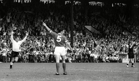 Fulham Goalkeeper Tony Macedo Watches Manchester Editorial Stock Photo ...