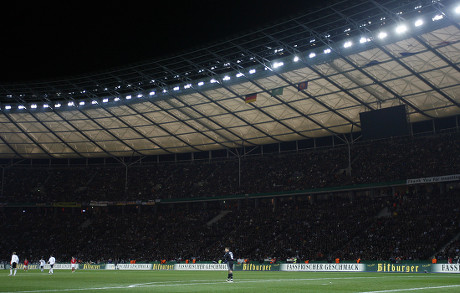 __COUNT__ Germany V England - 19 Nov 2008 Stock Pictures, Editorial ...