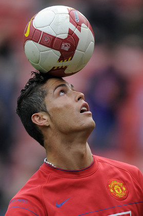 Cristiano Ronaldo Manchester United Leaves Pitch Editorial Stock Photo ...