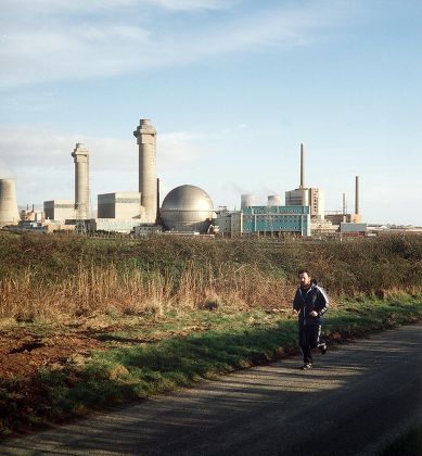Staff Windscale Nuclear Power Station Editorial Stock Photo - Stock ...