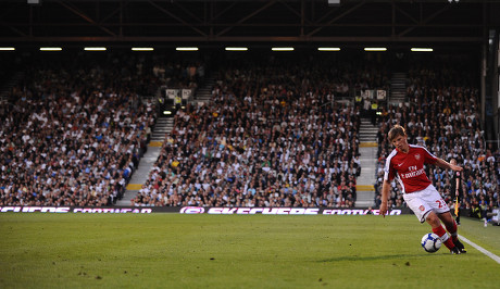 __COUNT__ Fulham V Arsenal - 26 Sep 2009 Stock Pictures, Editorial ...