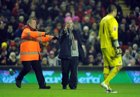 Pitch Invader Approaches Adam Federici Reading Editorial Stock Photo ...